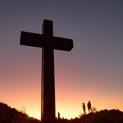 EASTER CELEBRATION ON MEMORY MOUNTAIN IN OUTBACK AUSTRALIA | LIVING ...